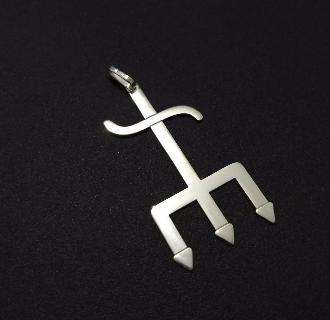 Pingente Tridente de Exu